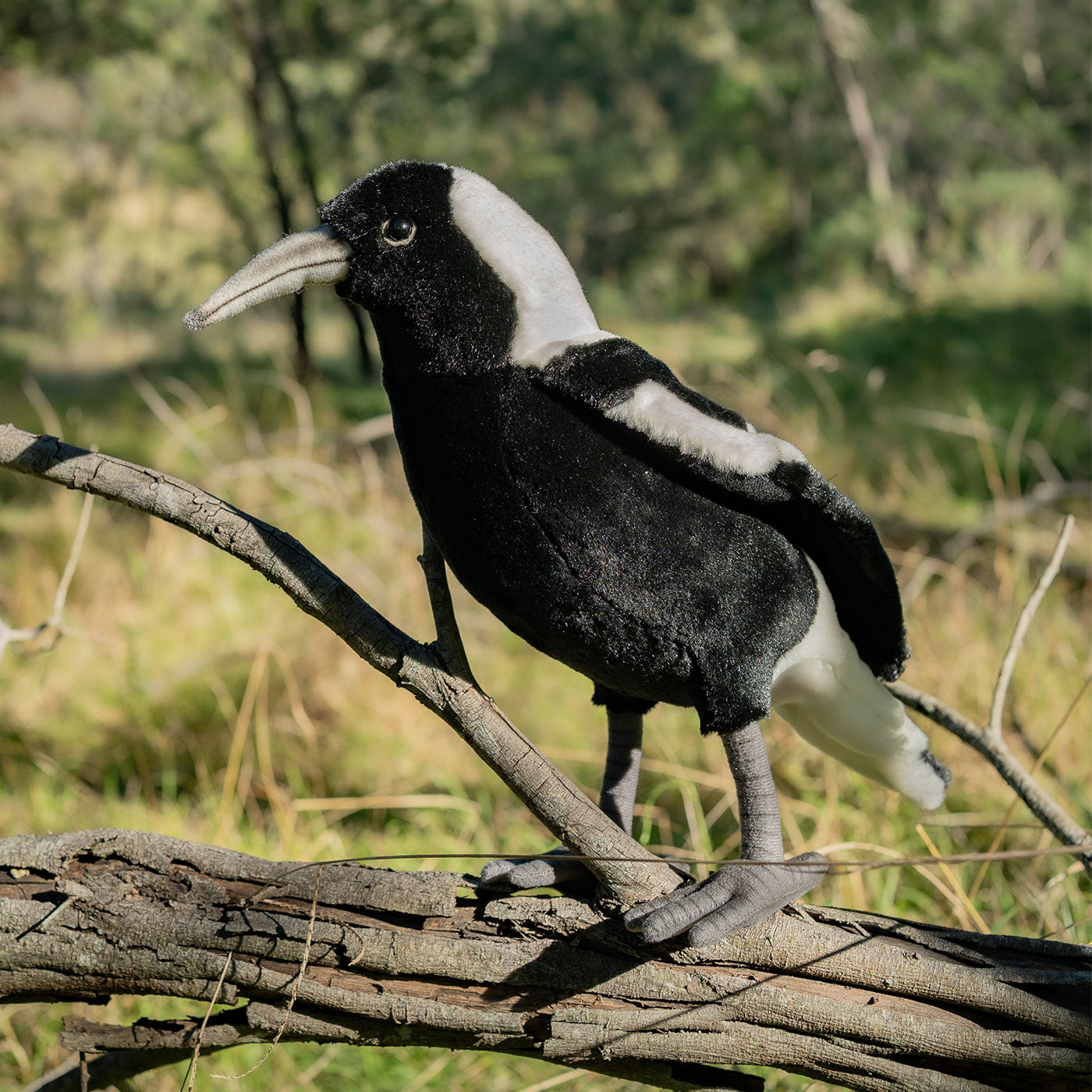 Magpie Stuffed Animal by Hansa — Australian Geographic